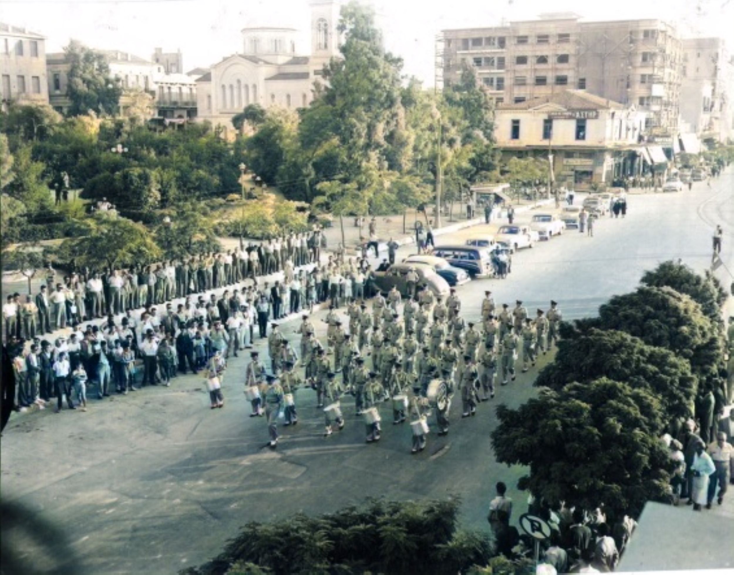 Όταν το 1951 ιδρυόταν αμερικανική βιβλιοθήκη στον Πειραιά | Pireorama